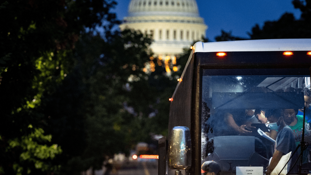 What To Know About the Migrant Buses — and HIAS’ Response | HIAS